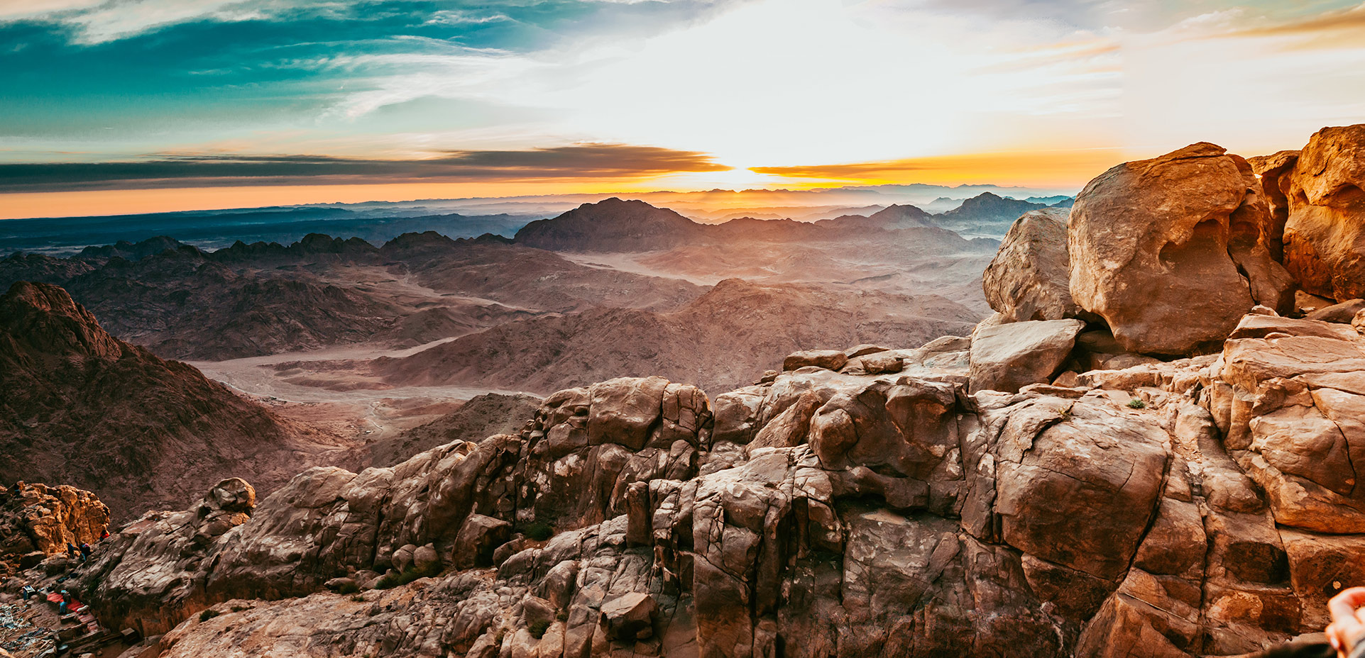 Moses' Mountain: Climbing Mount Sinai • Trip Reads